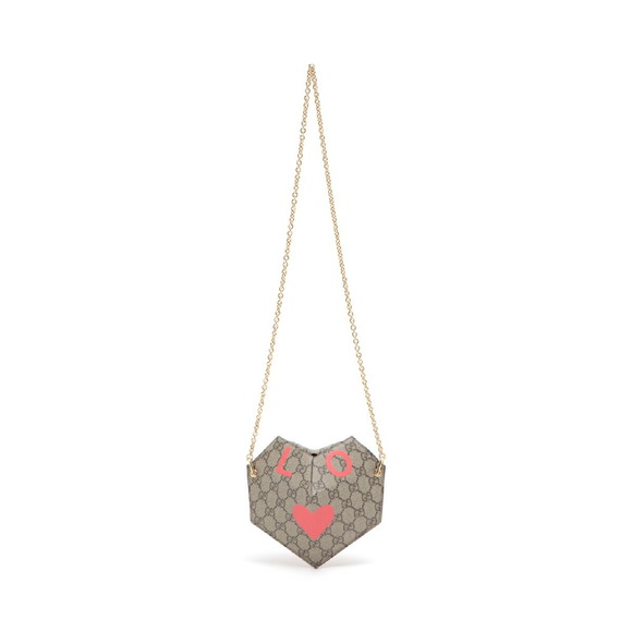 Gucci | Bags | Gucci Gg Supreme Heart Chain Leather Shoulder Bag Beige ...